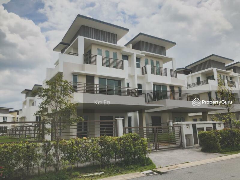3 Storey Semi-D, Regency Parc , Bandar Country Homes, Rawang untuk ...