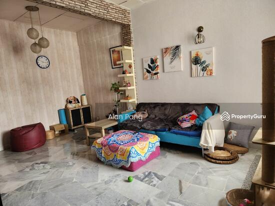 Subang Perdana Goodyear Court 10, Jalan Subang Indah, USJ 15, Subang ...