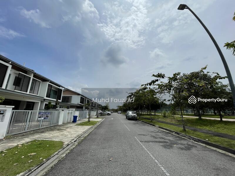 Facing Open Elmina East Crista, Denai Alam, Shah Alam, Selangor, 5 ...