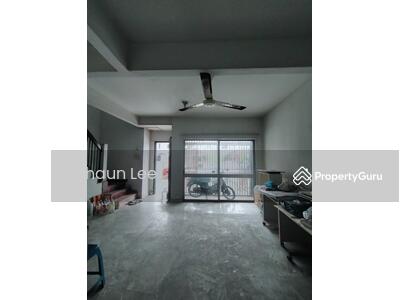 Usj 13/3, Jalan USJ 13/3, Subang Jaya, Selangor, 4 Bedrooms, 1650 sqft, 2-storey Terraced House ...