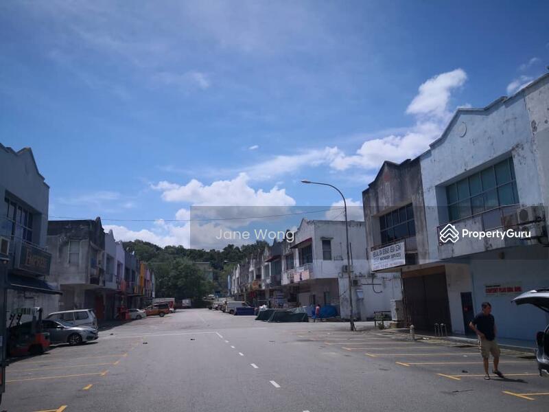 Taman Perindustrian Bukit Serdang, 30 Jalan PBS 14/9, Seri Kembangan ...