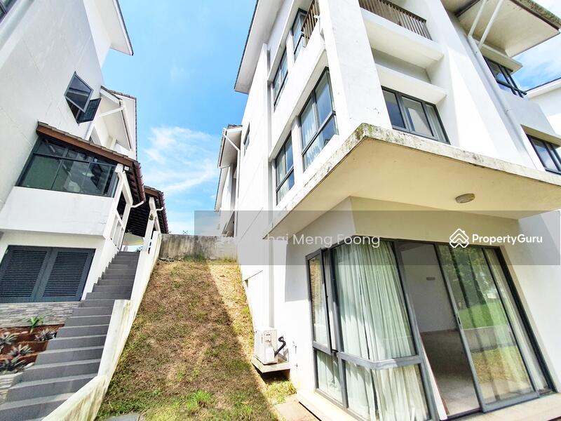 Jade Hills, Persiaran Jade Hills Utama, Jade Hills, Kajang, Selangor, 4 Bedrooms, 4300 sqft, B ...