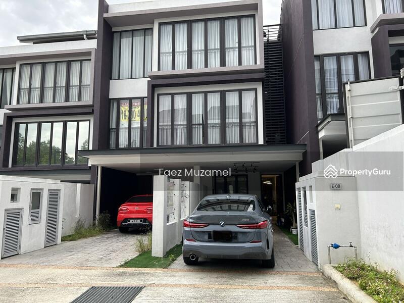 Rimbun Sanctuary Townhouse, Persiaran Gerbang Utama, Bukit Jelutong ...