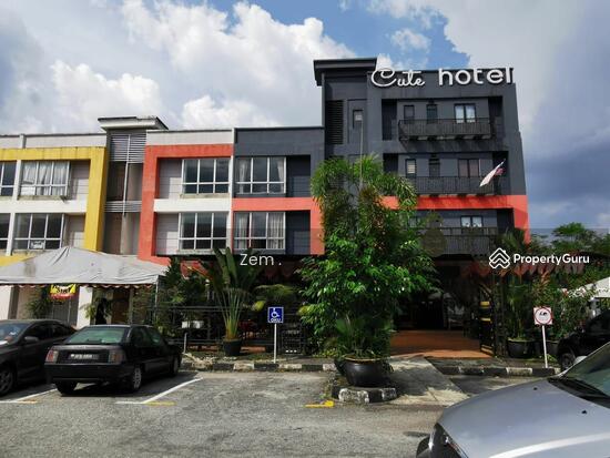 Hotel / Resort at Meru, Jalan Meru Bestari B8, Taman Meru, Ipoh, Perak ...