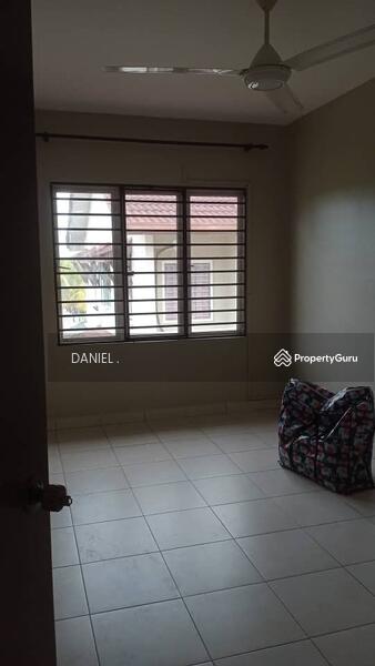DOUBLE STOREY CORNER LOT LINK HOUSE IN JALAN SETIA PERDANA, SETIA ALAM ...