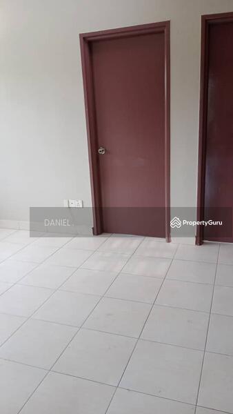 DOUBLE STOREY CORNER LOT LINK HOUSE IN JALAN SETIA PERDANA, SETIA ALAM ...