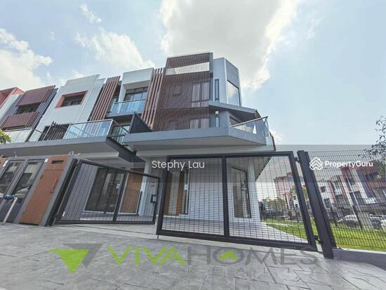 Terrace house at Puchong, Puchong, Selangor, 5 Bedrooms, 3204 sqft, T ...