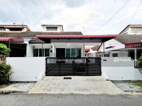 Pengkalan Station 18 InterCorner Move in Condition House, Station 18 ...