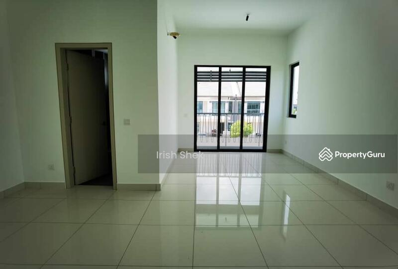 Semi-D house at Kota Kemuning, Periwinkle, Wisteria, Cheria , Dahlia ...