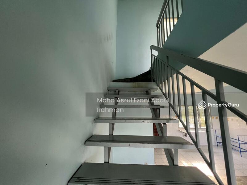 Taman sri Haneco Semenyih, Semenyih, Selangor, 3 Bedrooms, 792 sqft, T ...