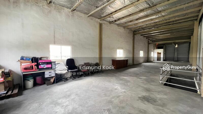 Link Factory Corner Mount Austin, Jalan Mutiara Emas 5, Johor Bahru ...