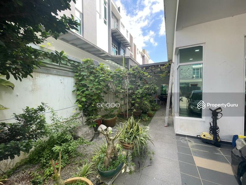 Winter Sonata @ Nusa Sentral, Jalan Sentral 28, Iskandar Puteri, Johor ...