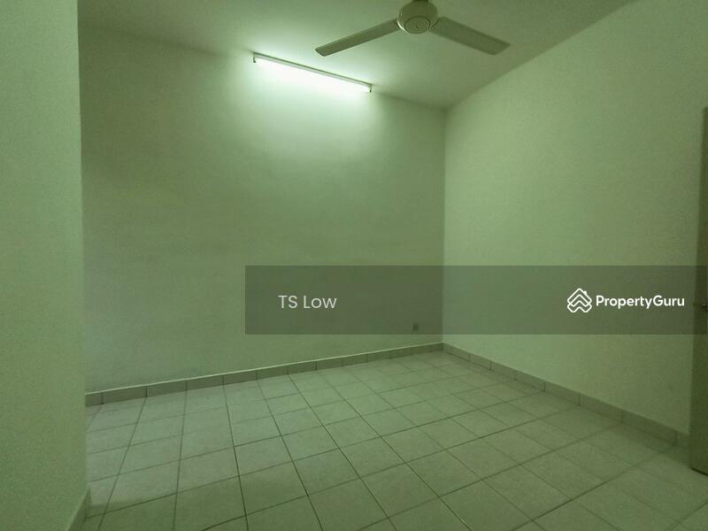 2 storey house alam budiman, Shah Alam, Selangor, 5 Bedrooms, 3020 sqft ...