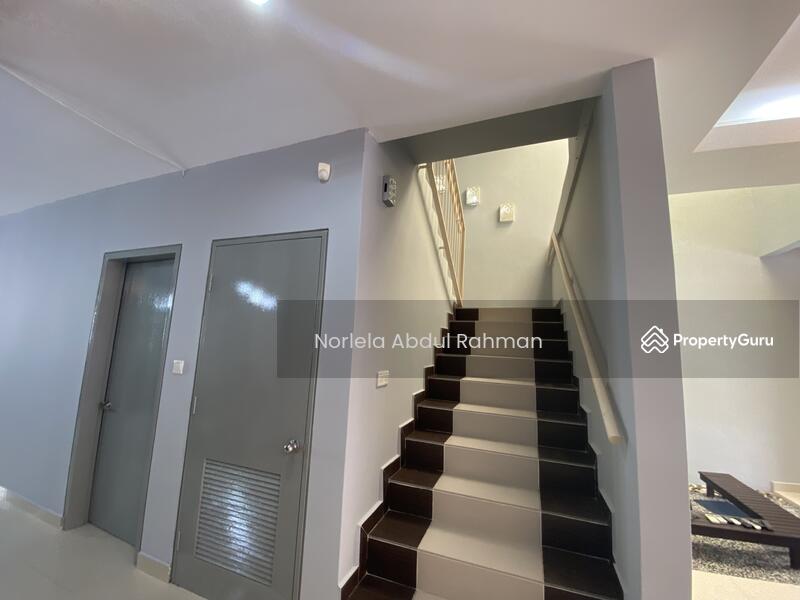 Timur Enstek, Bandar Baru Enstek, Bandar Baru Enstek, Negeri Sembilan ...