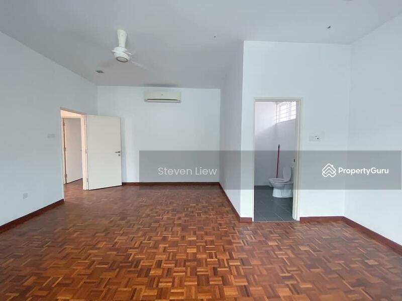 taman molek, Molek, Johor Bahru, Johor, 4 Bedrooms, 3200 sqft, Semi ...