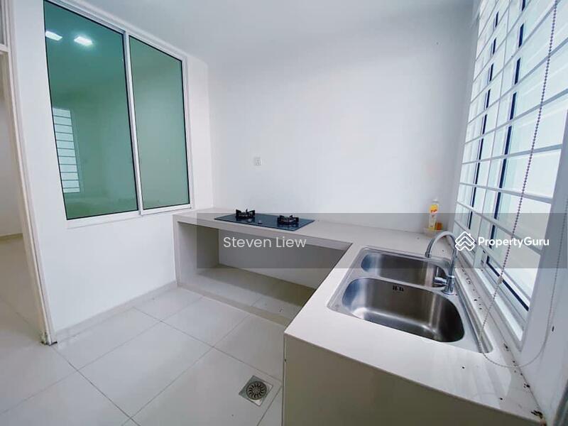 taman molek, Molek, Johor Bahru, Johor, 4 Bedrooms, 3200 sqft, Semi ...