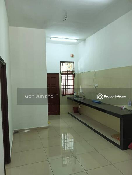 Double Storey Terrace House Taman Paya Rumput / Cheng untuk Untuk ...