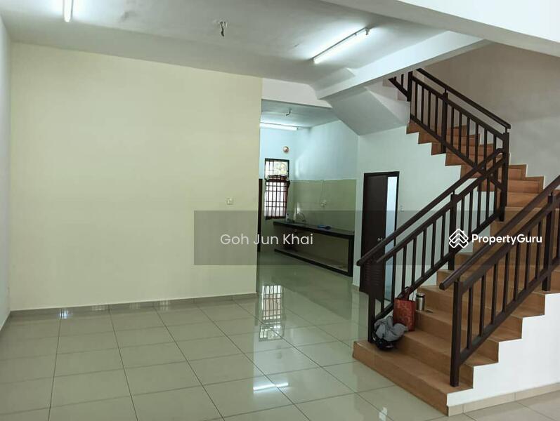 Double Storey Terrace House Taman Paya Rumput / Cheng untuk Untuk ...