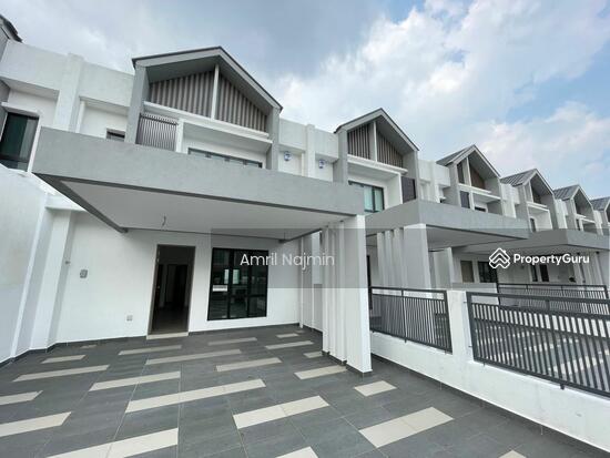 2-storey Terraced House for Sale in Alam Impian (Shah Alam) - Amril Najmin
