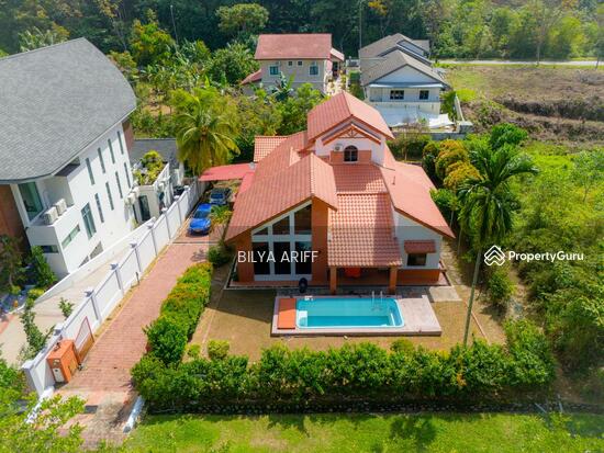 Sungai Buloh Country Resort, 339 Jalan Seroja 1/1, Sungai Buloh ...
