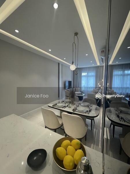 Larkinton Adisonwest, Jalan Tun Abdul Razak, Johor Bahru, Johor, Studio ...