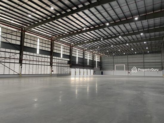 Brand new 8 connectable units of 63,630sf each single storey warehouse ...