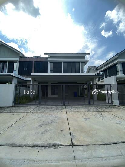 Semi-Detached House for Sale in Shah Alam (Selangor) - Ka Ee