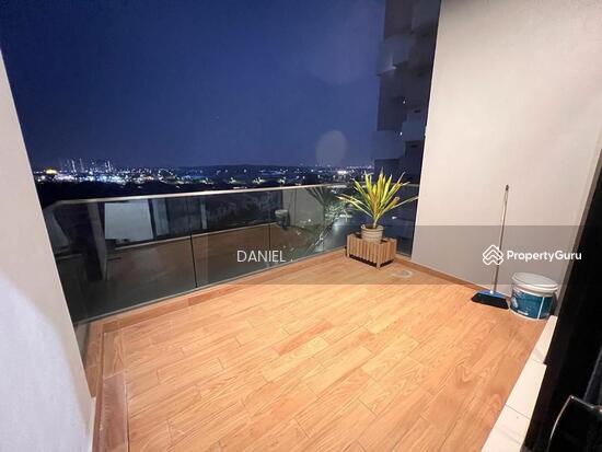 Condominium for Sale at The Parque Residences - DANIEL