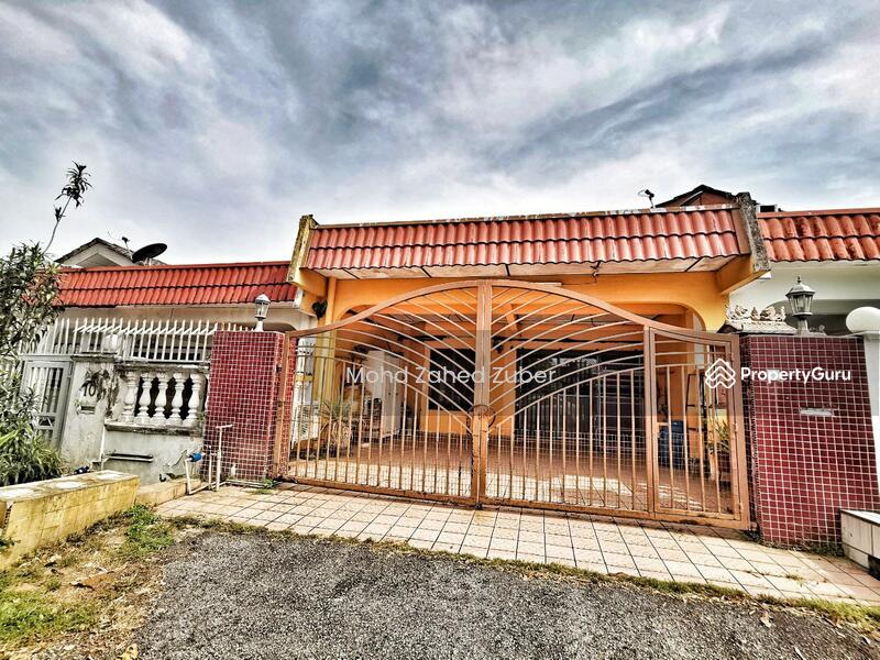 Facing Open Fully Extended Single Storey Taman Industri Bolton Batu ...