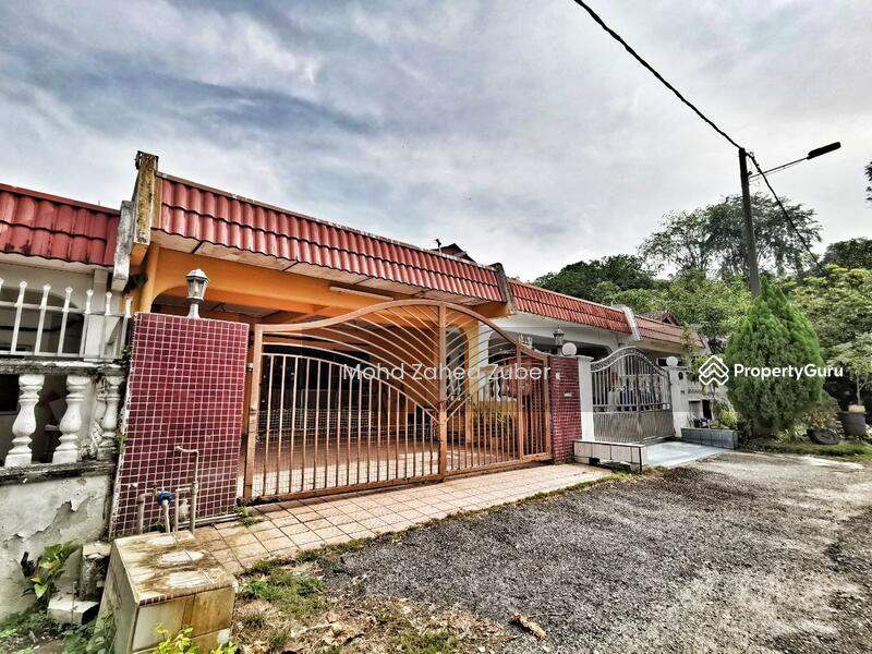 Facing Open Fully Extended Single Storey Taman Industri Bolton Batu ...