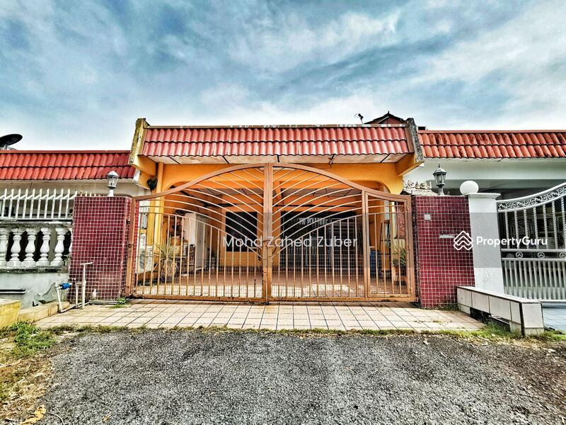 Facing Open Fully Extended Single Storey Taman Industri Bolton Batu ...