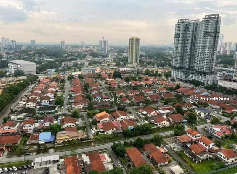 Twin tower twin tower twin tower twins towers, Twin tower, Johor Bahru ...