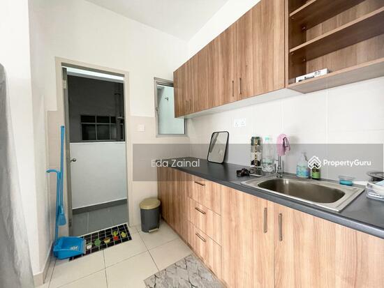 Alanis Residence, Persiaran Warisan Warisan Puteri, Sepang, Selangor, 3 ...