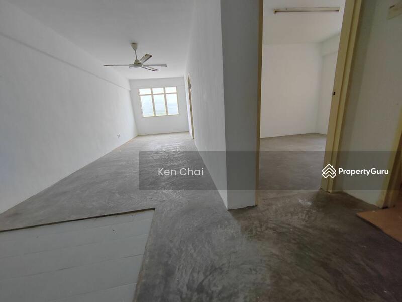 Flat for Sale in Malaysia - 3,140 Listings, 2024
