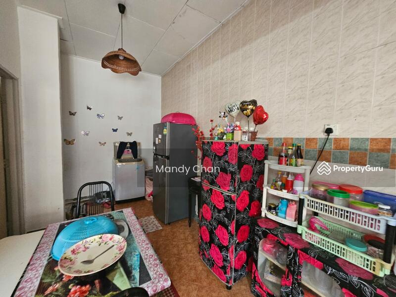 Taman Molek Single Storey Terrace House, Molek, Johor Bahru, Johor, 3 ...