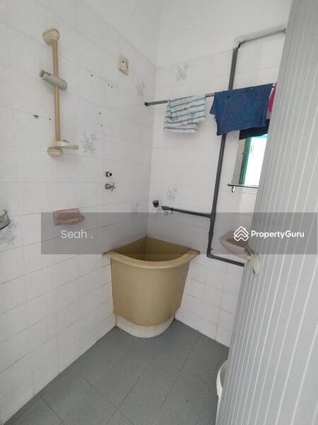 Bercham Intermediate Corner House Near Pasar, Bercham, Ipoh, Perak, 3 ...