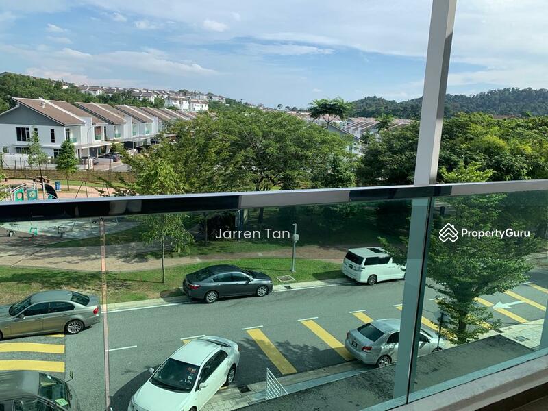 Kinrara Residence - 3 Storey Link House, Jalan DU 4/7, Puchong ...