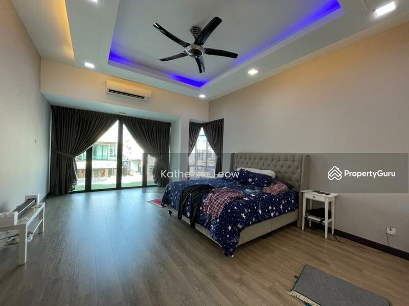 Taman Kempas Utama 2-Storey Cluster House, Jalan Kempas Utama 1/xx ...