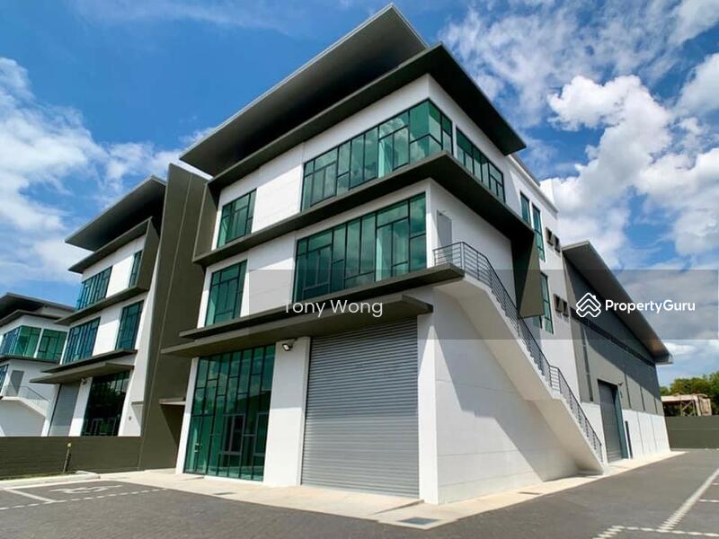 Nouvelle Industrial Park, 3 Storey Semi D Factory, Kota Puteri, Batu ...