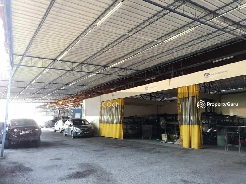Chain Ferry Single Storey Commercial Warehouse Workshop Store ...