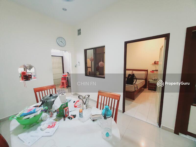 Big Size Fully Renovated 2 Sty Teres Freehold Sinn Semabok Ujong Pasir ...