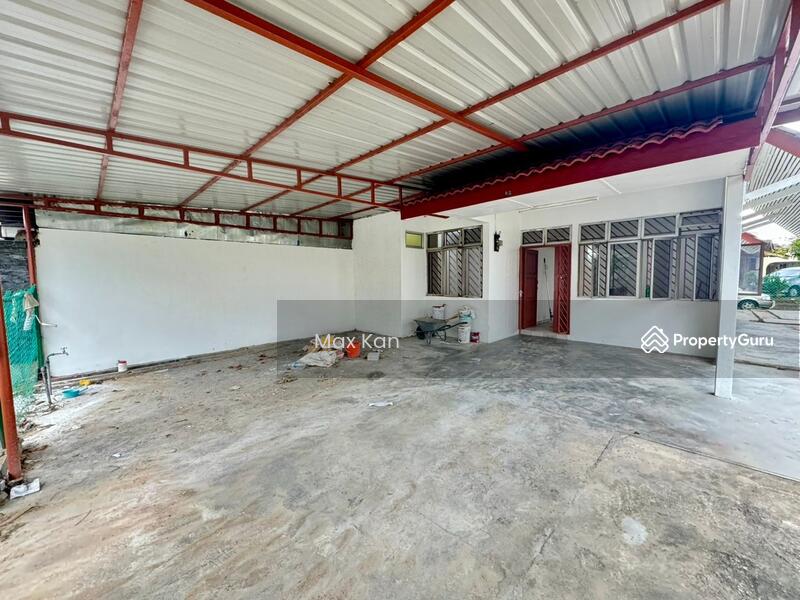 Taman daya single Storey Corner, Jalan rumbia 1, Taman Daya, Johor ...