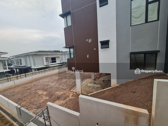 Kl South,Landed Semi D,Bungalow,ONLY from 2.1m,Wana Bungalow ?3.8m Now ...