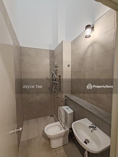 Robin @ Rimbayu, No. 1, Jalan Flora 3, Bandar Rimbayu, Telok Panglima ...