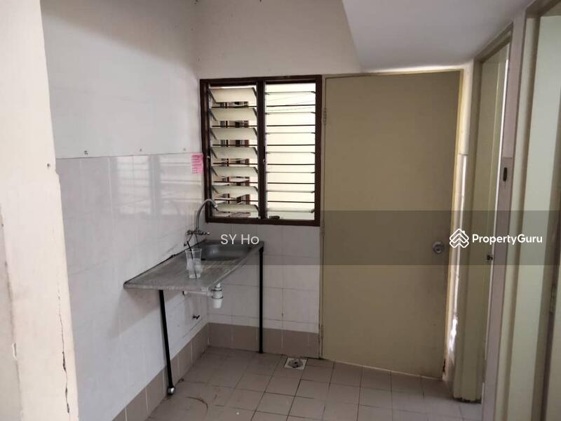 Pangsapuri Berembang Indah, Jalan Nipah Off Jalan Ampang, Kuala Lumpur ...