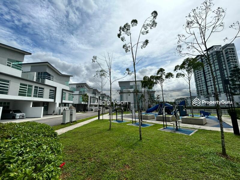 D’Lagoon Landed Villa Units (D'Lagoon Villa), Jalan Seri Austin 3/56 ...