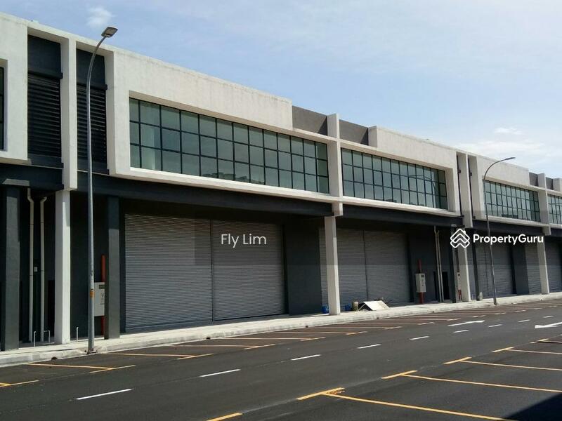 1.5 storey brand new link factory at kundang rawang near Aeon mall ...