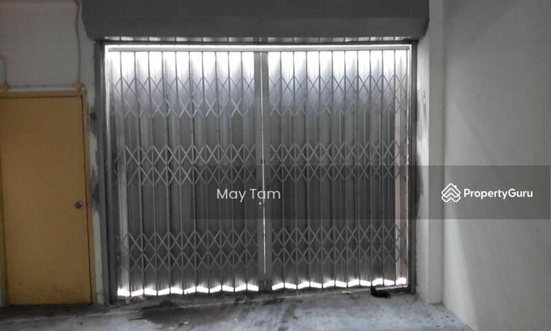 Batu Caves Centre Point Ground floor Shop Lot Jalan 3, Taman Industri ...