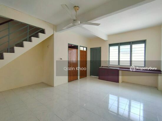 Gunung Rapat Pekan Razaki Renovated Double Storey Terrace House, Gunung ...