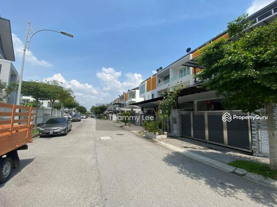 3 Sty House In Taming Indah 2 @ Bandar Sungai Long, Bandar Sungai Long ...